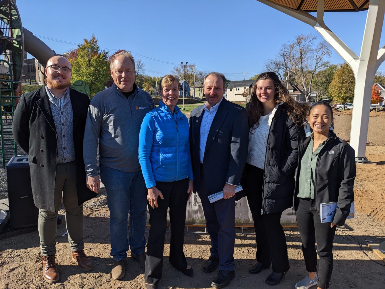 Solar Forma Design Installs First E-Cacia Solar Tree - Center for ...